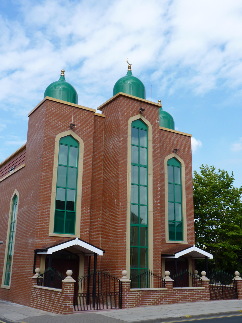 Hyde Jamia Mosque and Islamic Centre (Hyde, Manchester) - Comprehensive ...